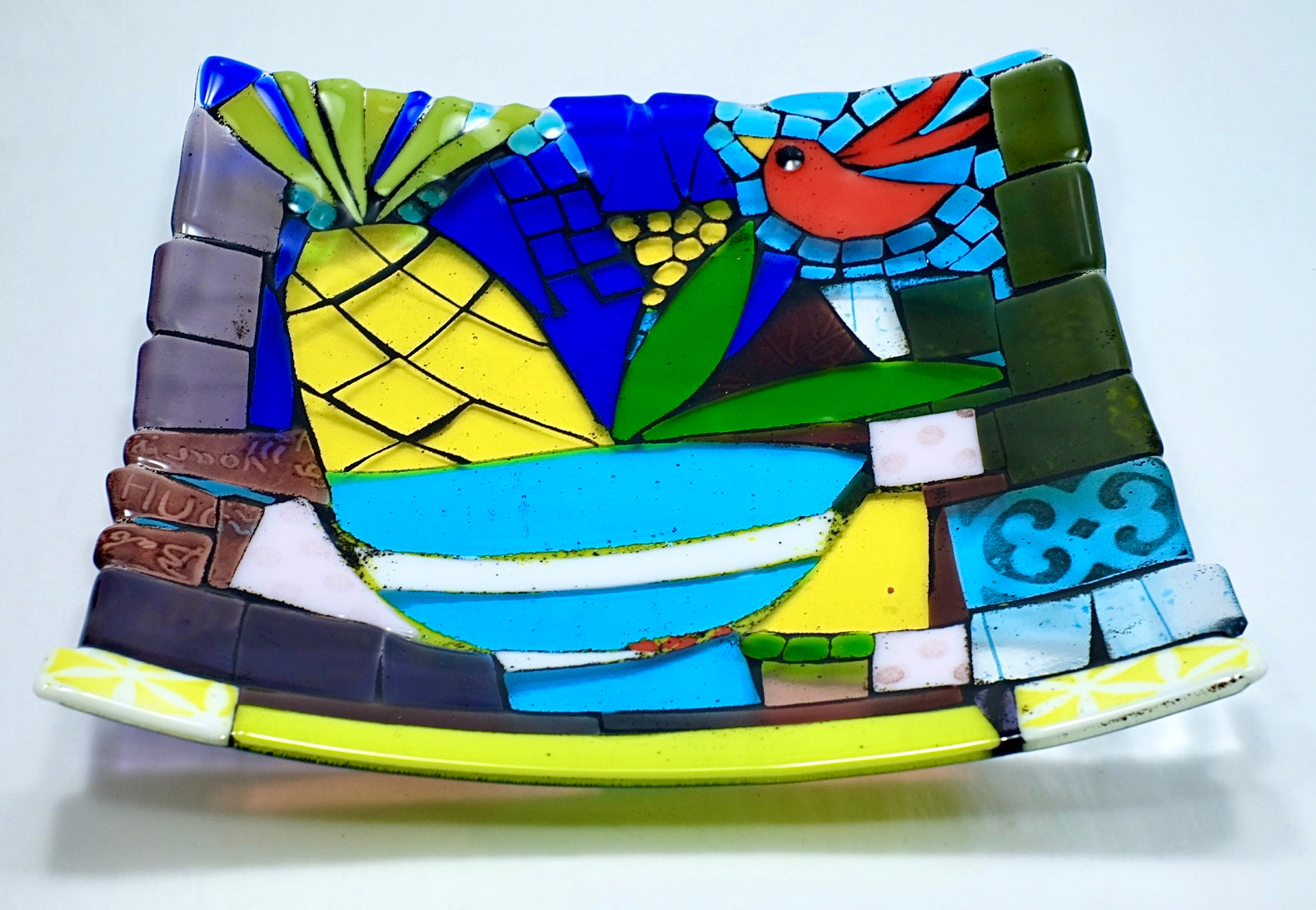Red Bird Fruit Plate – Vancouver Studio Glass